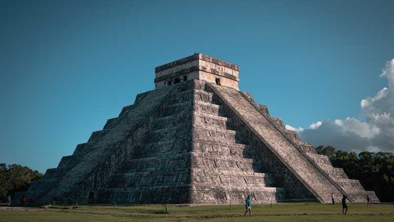 Chichen Itzá & Cenote Discovery - Tulum Adventures